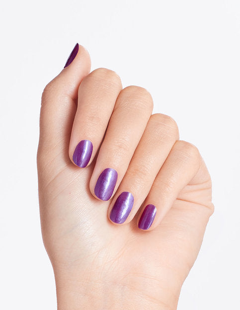 T85 Samurai Breaks a Nail Gel Polish by OPI